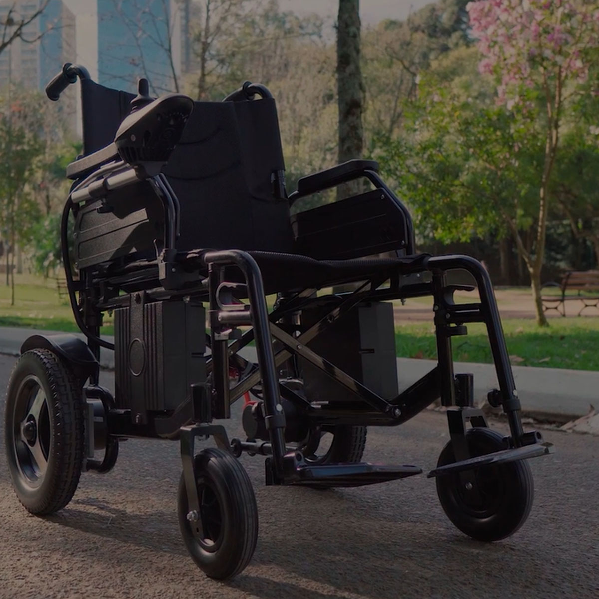 Cadeira de Rodas Motorizada D800 Dellamed